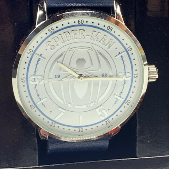 Marvel | Accessories | Spiderman Watch Peter Parker Wristwatch Marvel 2 ...